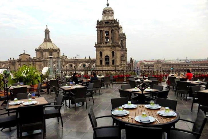 Zocalo Central | Rainbow Tours